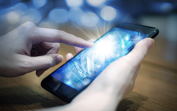 5 Pioneering Smartphones that Pushed the Boundaries - Phoenix Cell